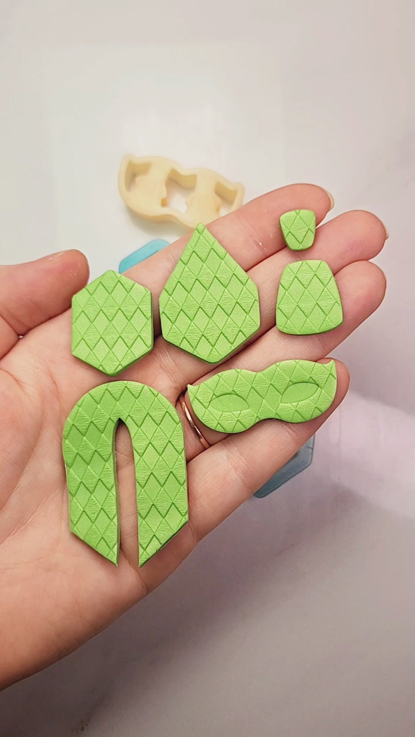 Harlequin Diamonds Polymer Clay Texture Sheet | Unique & Easy-to-Use ...